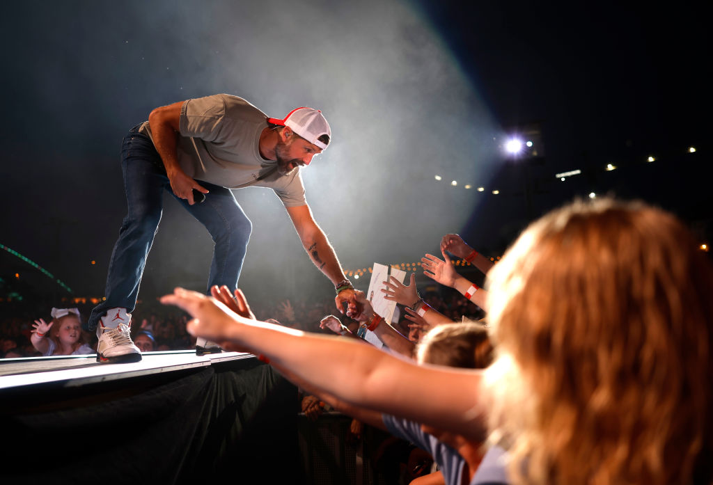 Walker Hayes: Duck Buck Tour Setlist
