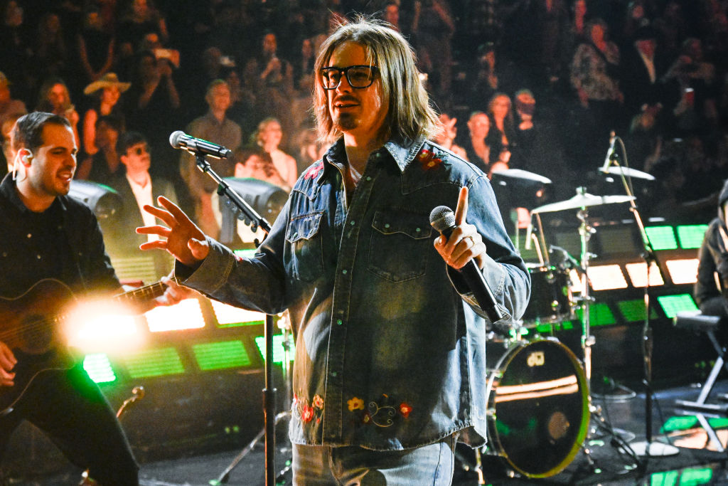 HARDY Setlist: Quit!! Tour HARDY Setlist: Quit!! Tour