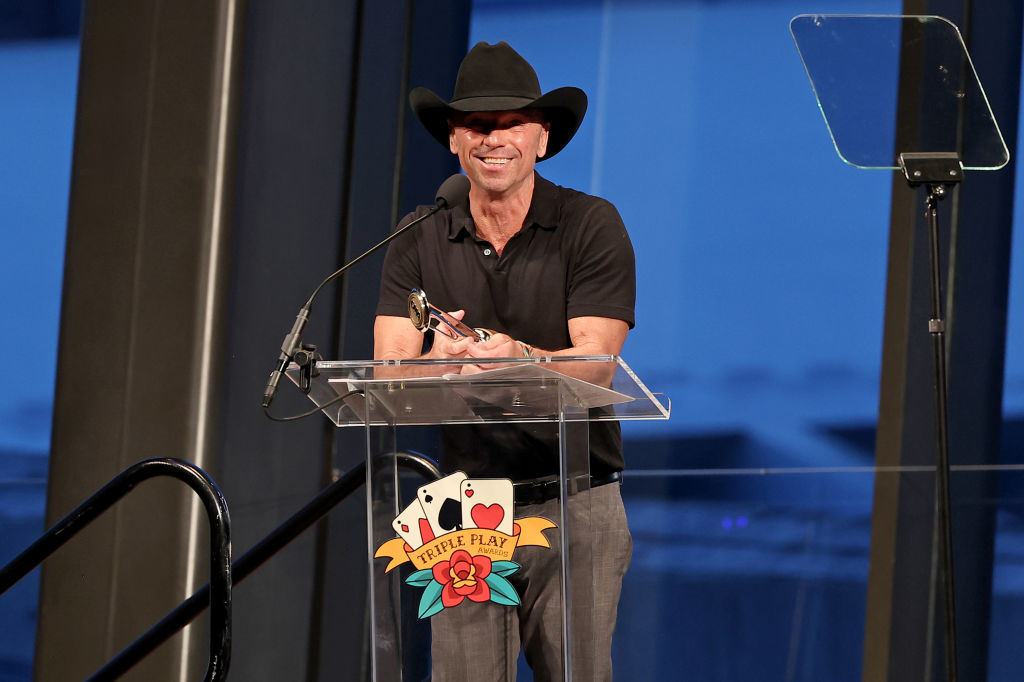 Kenny Chesney Announces Vegas Residency Kenny Chesney Announces Vegas Residency