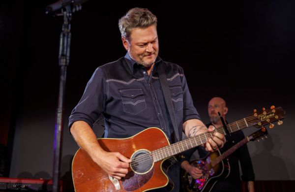 The Guitars Behind Country Music’s Biggest Stars: What They...