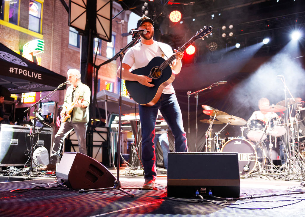 Kelsey Hart To Headline 500 Festival Parade After Party